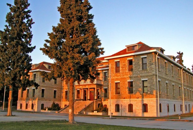 Χορηγία 8 υποτροφιών σε άπορους μαθητές - ΙΔΡΥΜΑ ΜΠΟΔΟΣΑΚΗ